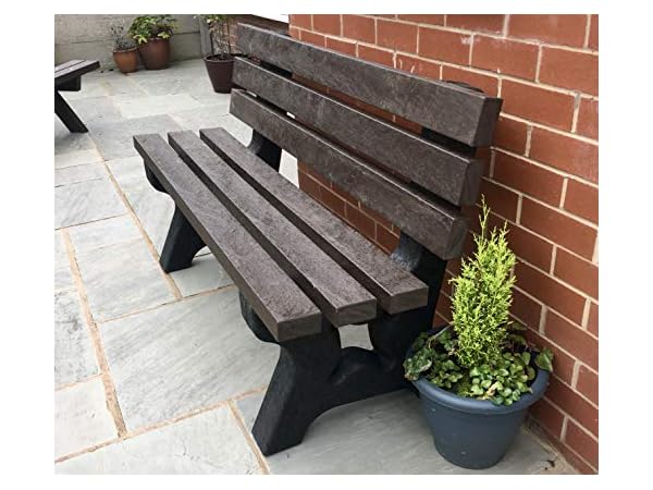 Top 10 Best Eco-Friendly Garden Benches in 2025 - FindThisBest (UK)