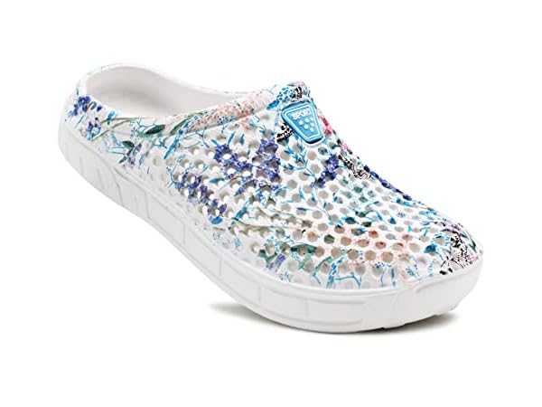 Top 10 Best Lightweight Clogs for Women in 2025 - FindThisBest (UK)