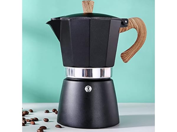 Top 10 Best Manual Stovetop Coffee Makers in 2025 - FindThisBest (UK)